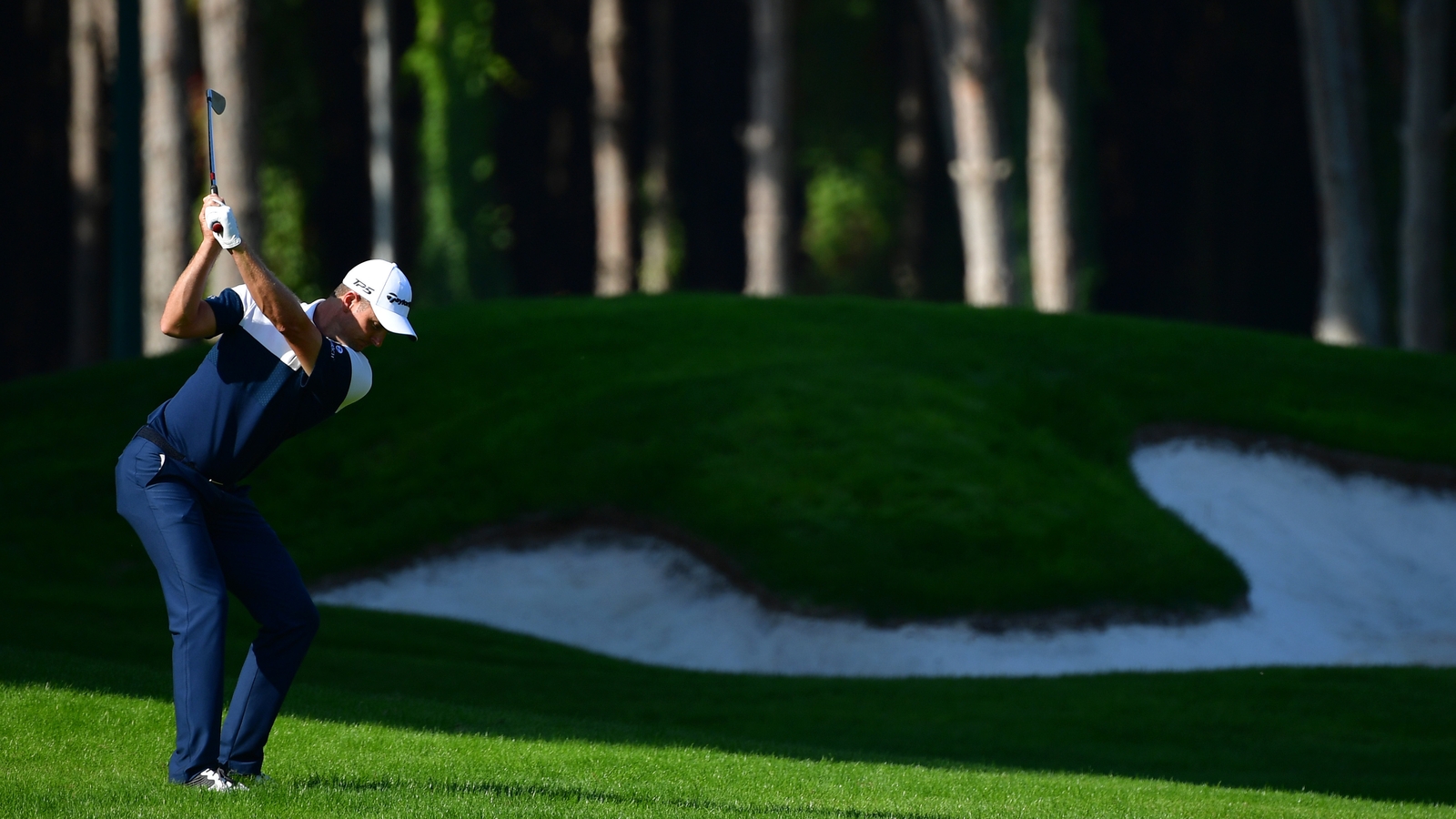 Rose reclaims top spot with Turkey shootout win