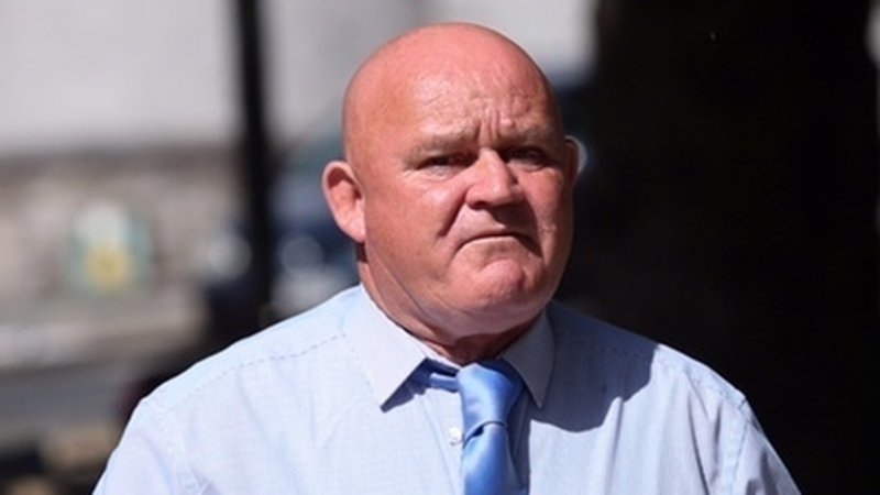 10 mbliain sa phríosún gearrtha ar fhear faoina iníon a éigniú