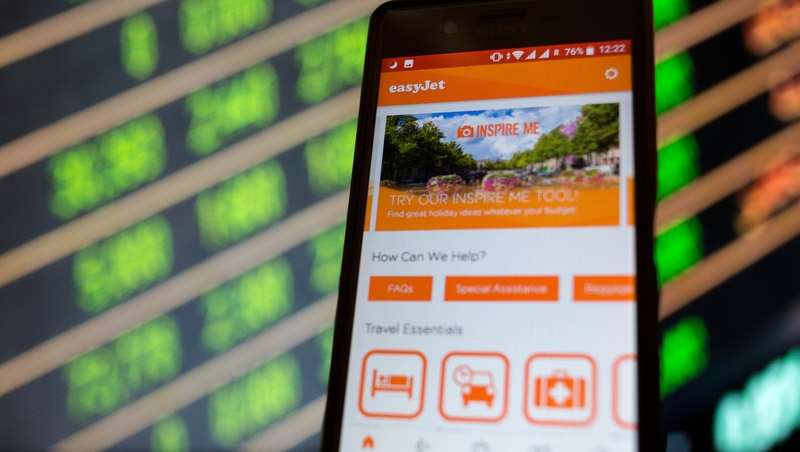 EasyJet says strikes at its rivals to boost revenues