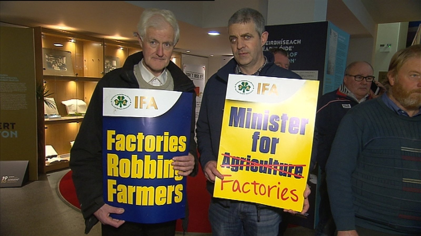 Irish Farmers stage protest outside Dept of Agriculture
