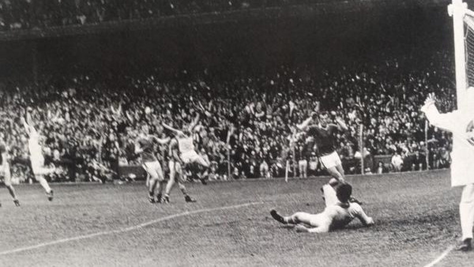 Why are GAA goal celebrations so low-key?