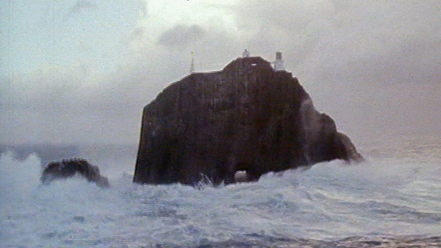 RTÉ Archives | Environment | Bull Rock Lighthouse