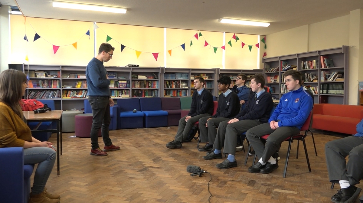 'Young Offenders' actor Shane Casey teaches "bounce-back-ability" to ...