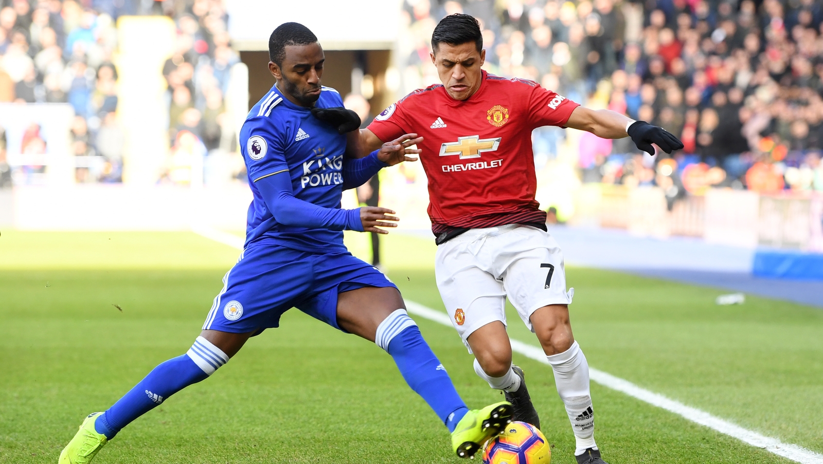 Cole still believes Sanchez can shine at Old Trafford