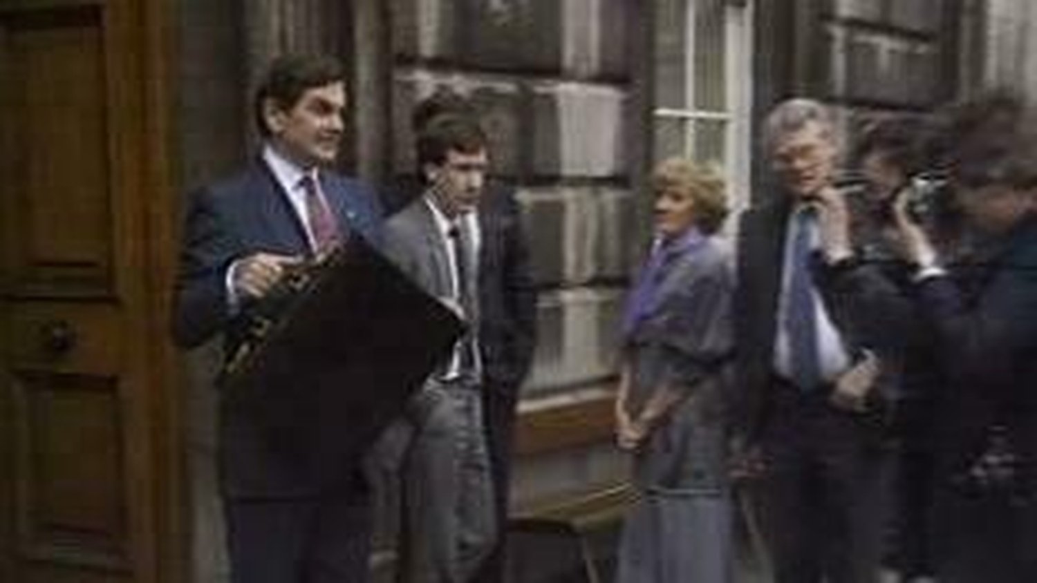 RTÉ Archives | Collections | Budget 1987 Ray MacSharry