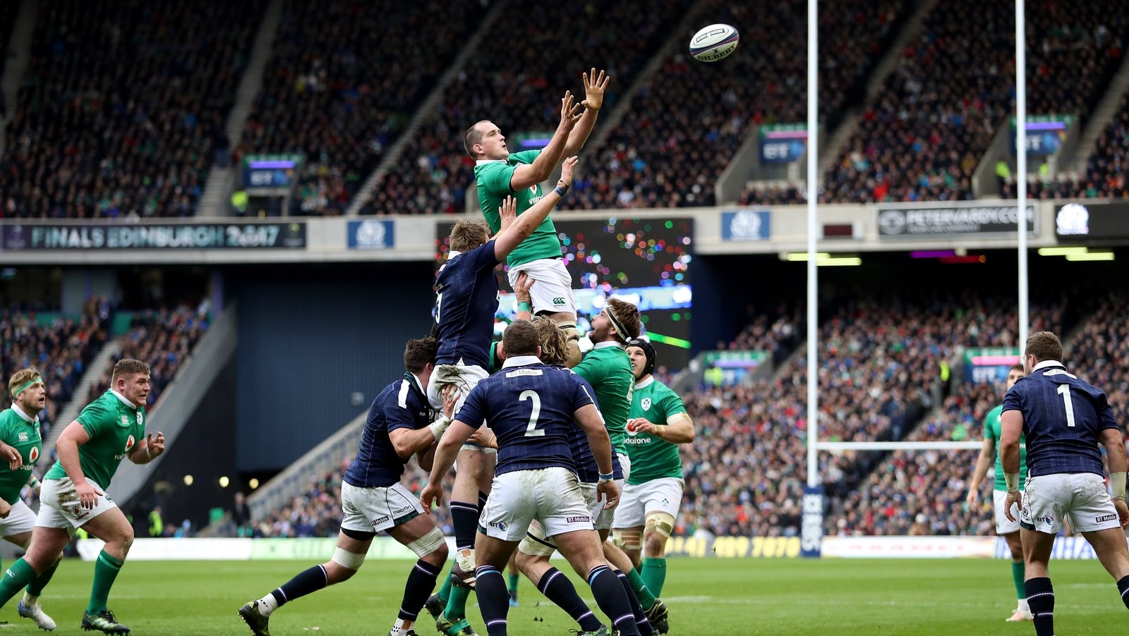 Donal Lenihan: Ireland to shade game of tight margins
