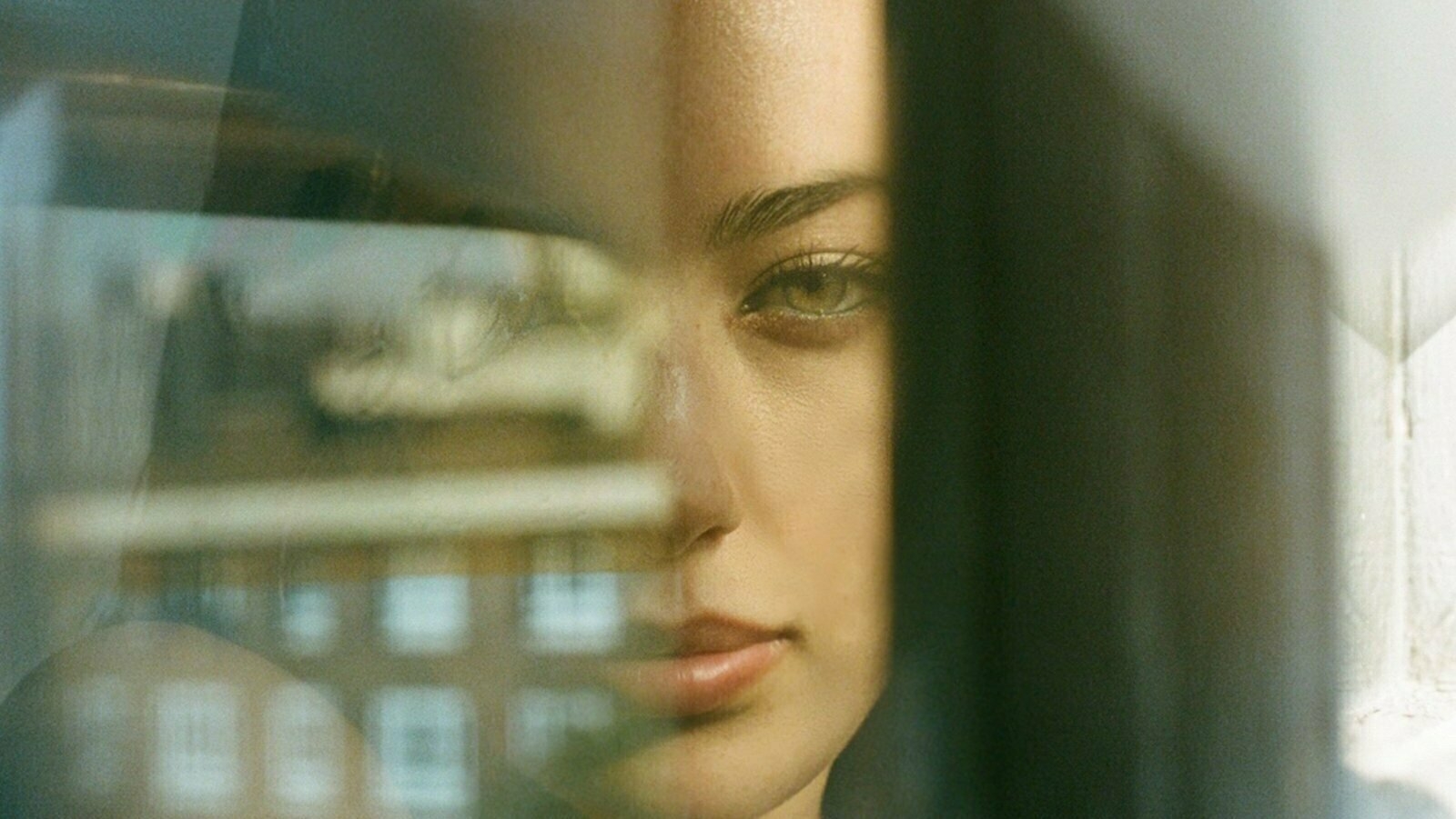 2fm Rising with SEAT: Listen to The Fall by Fia Moon