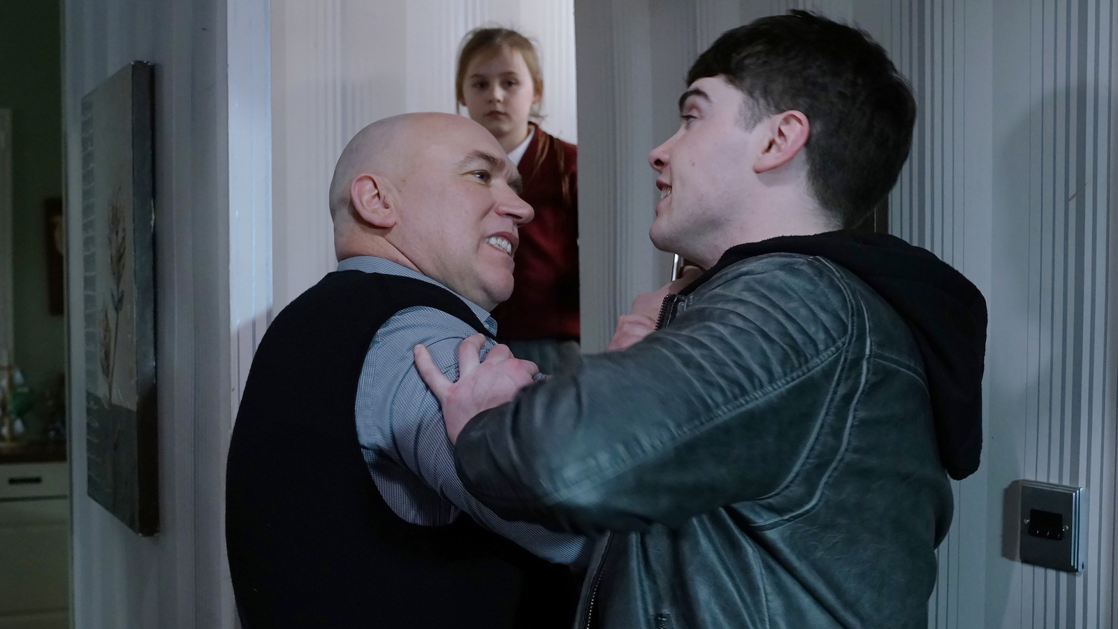 Callum's row with Paul turns physical on Fair City