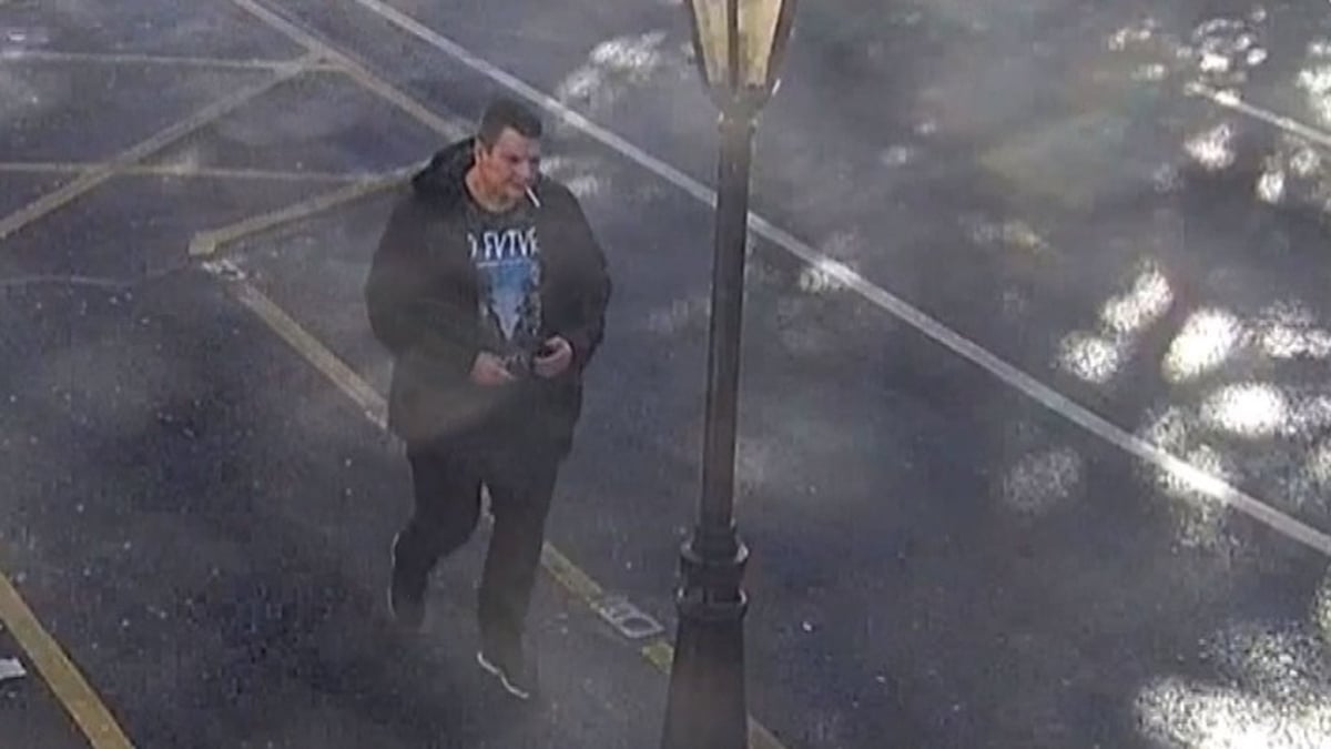 Gardaí release CCTV footage in search for missing Jon Jonsson | Morning ...