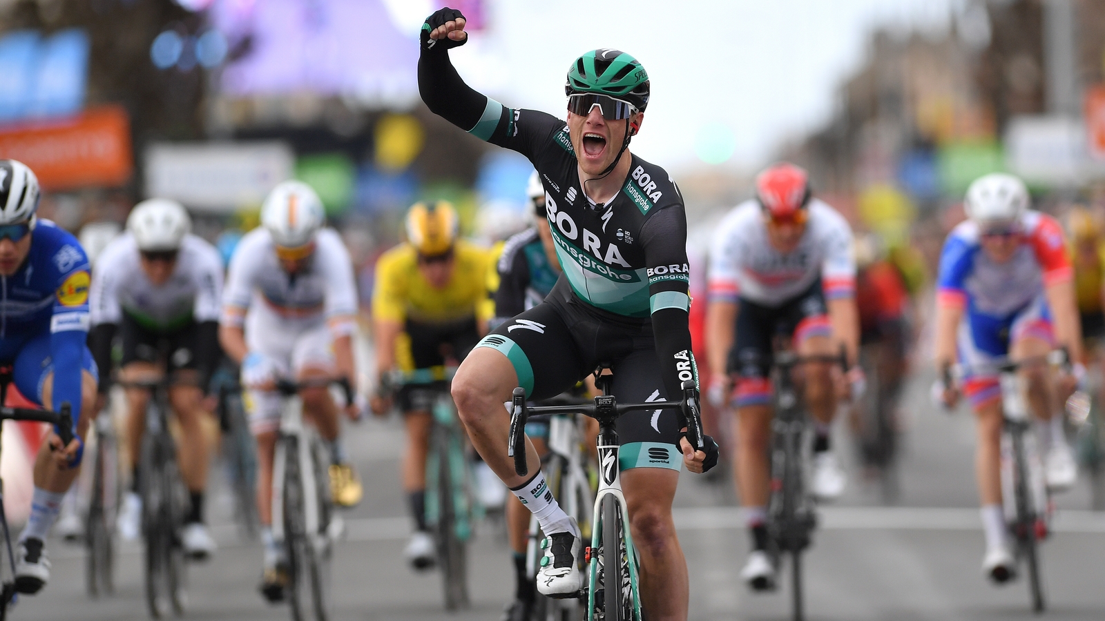 Watch: Sam Bennett sprints to Paris-Nice stage win