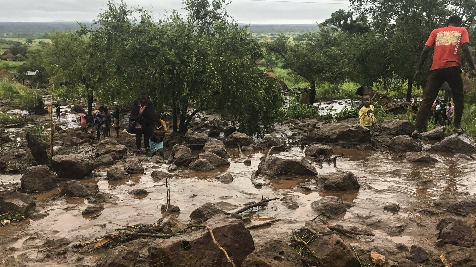 Over 1,000 now feared dead in Mozambique storm