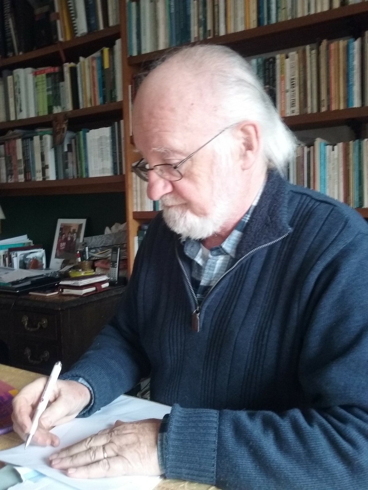 Poetry File with John F Deane | Evelyn Grant's Weekend Drive - RTÉ lyric fm