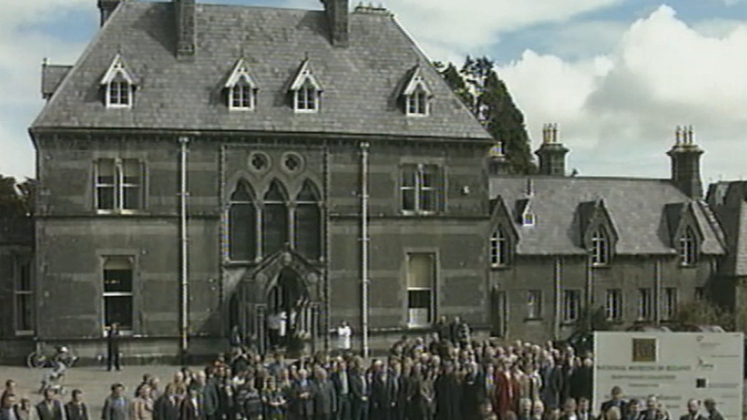 RTÉ Archives | Arts and Culture | New Museum For Castlebar