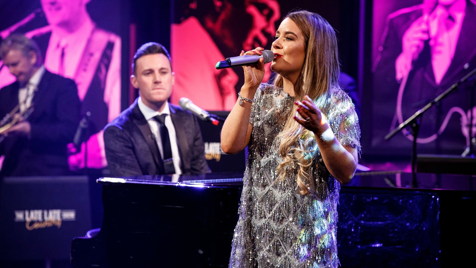 Nathan Carter & Clodagh Lawlor perform 'Shallow'
