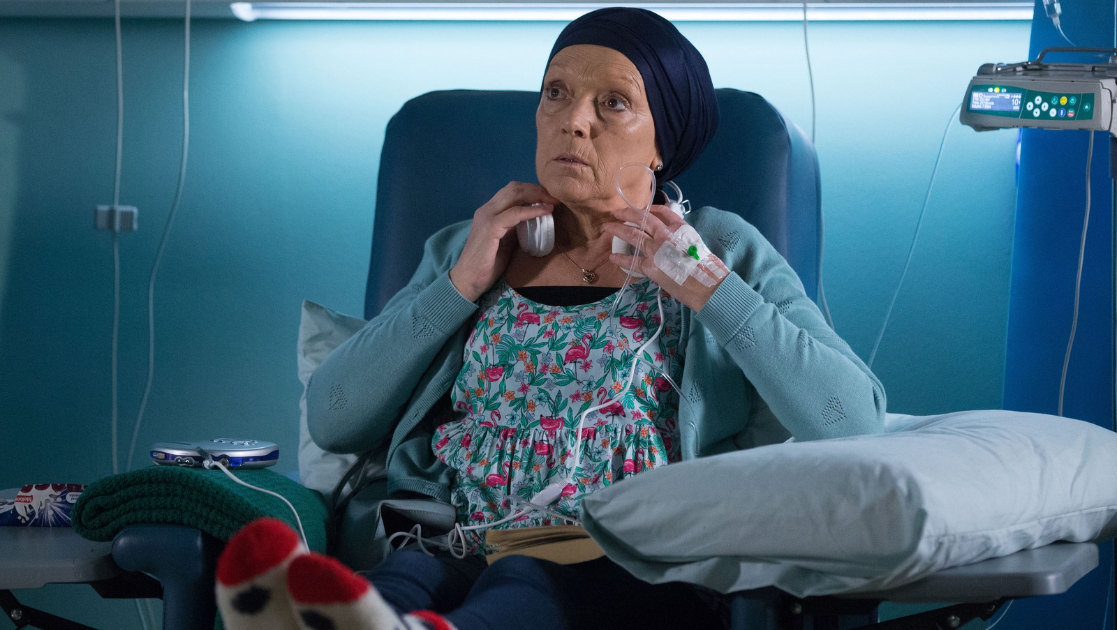 Jean gives patient a piece of her mind on EastEnders