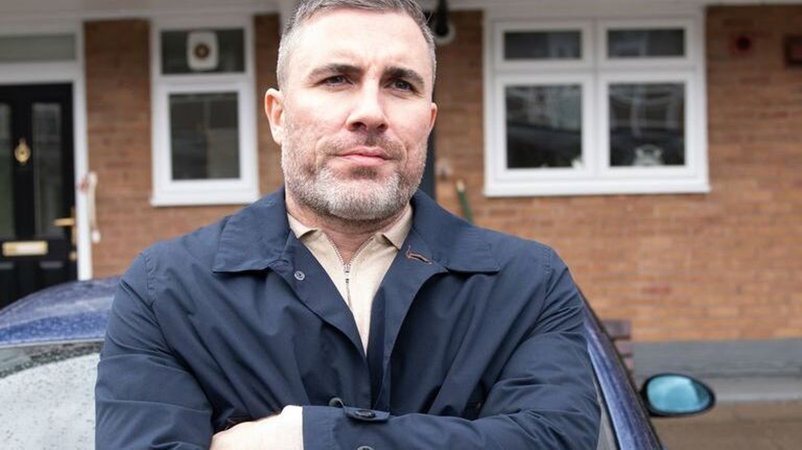 Craig investigates Rick on Coronation Street