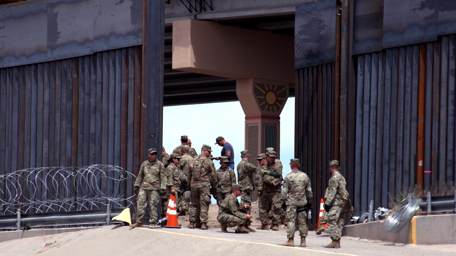 Democrats 'reluctantly' pass border aid bill