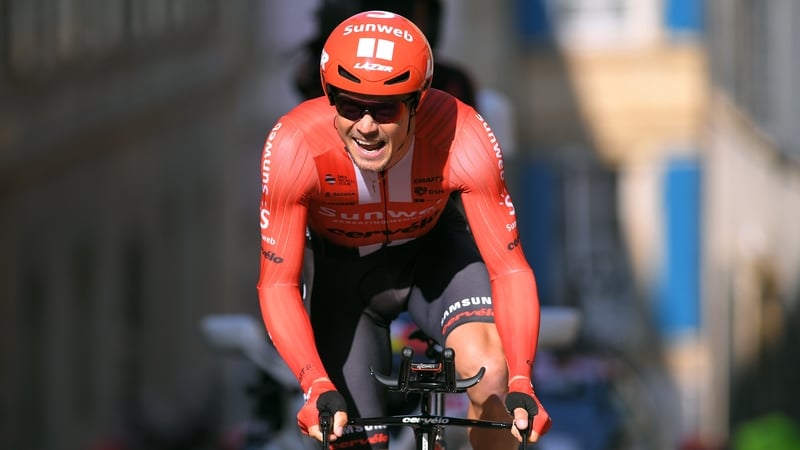 Roche heading towards Tour de France 'no man's land'