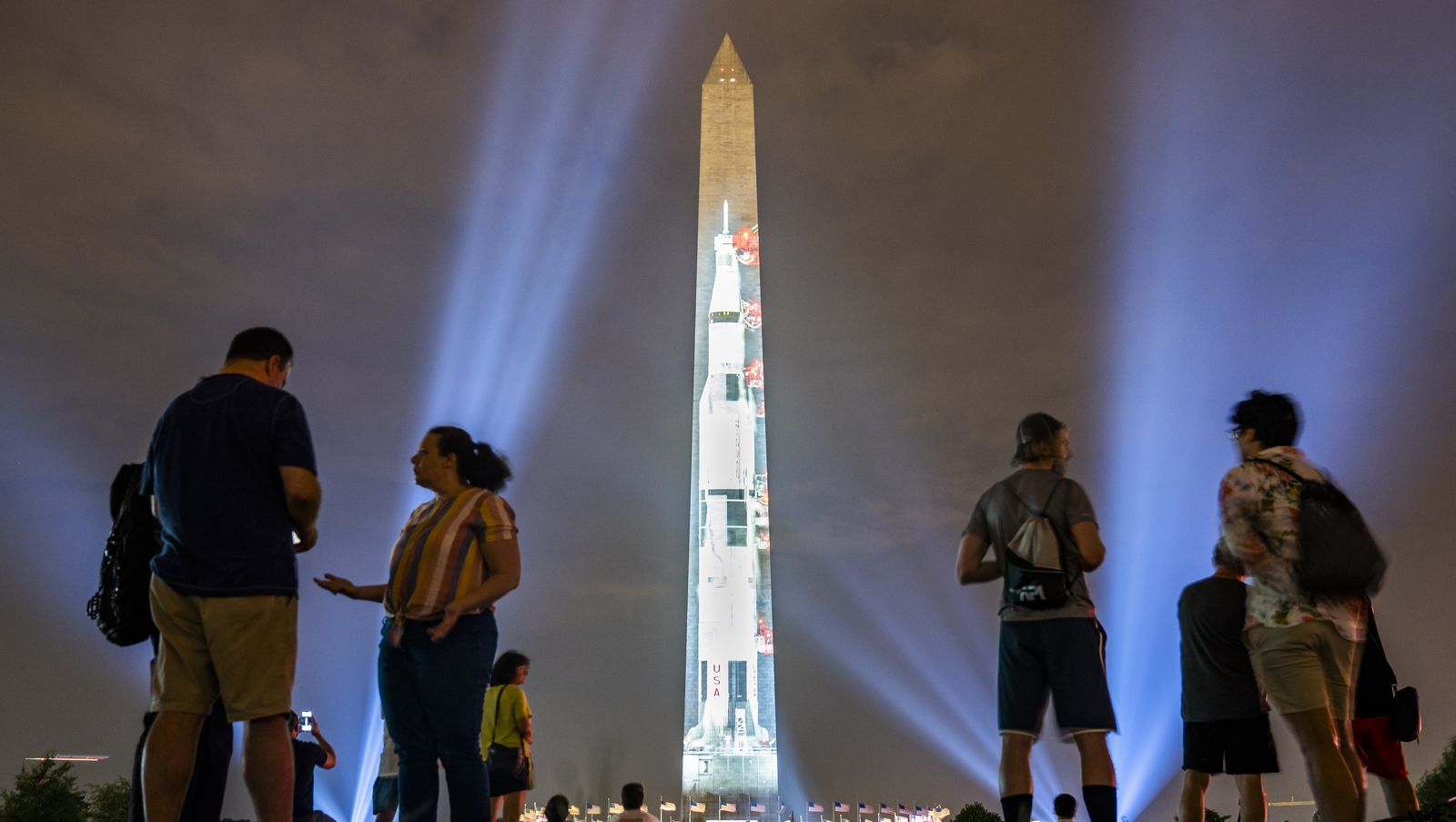 Washington Monument lit up to mark moon landing mission