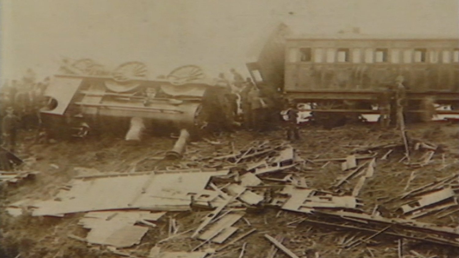 RTÉ Archives | Disasters | Armagh Rail Disaster