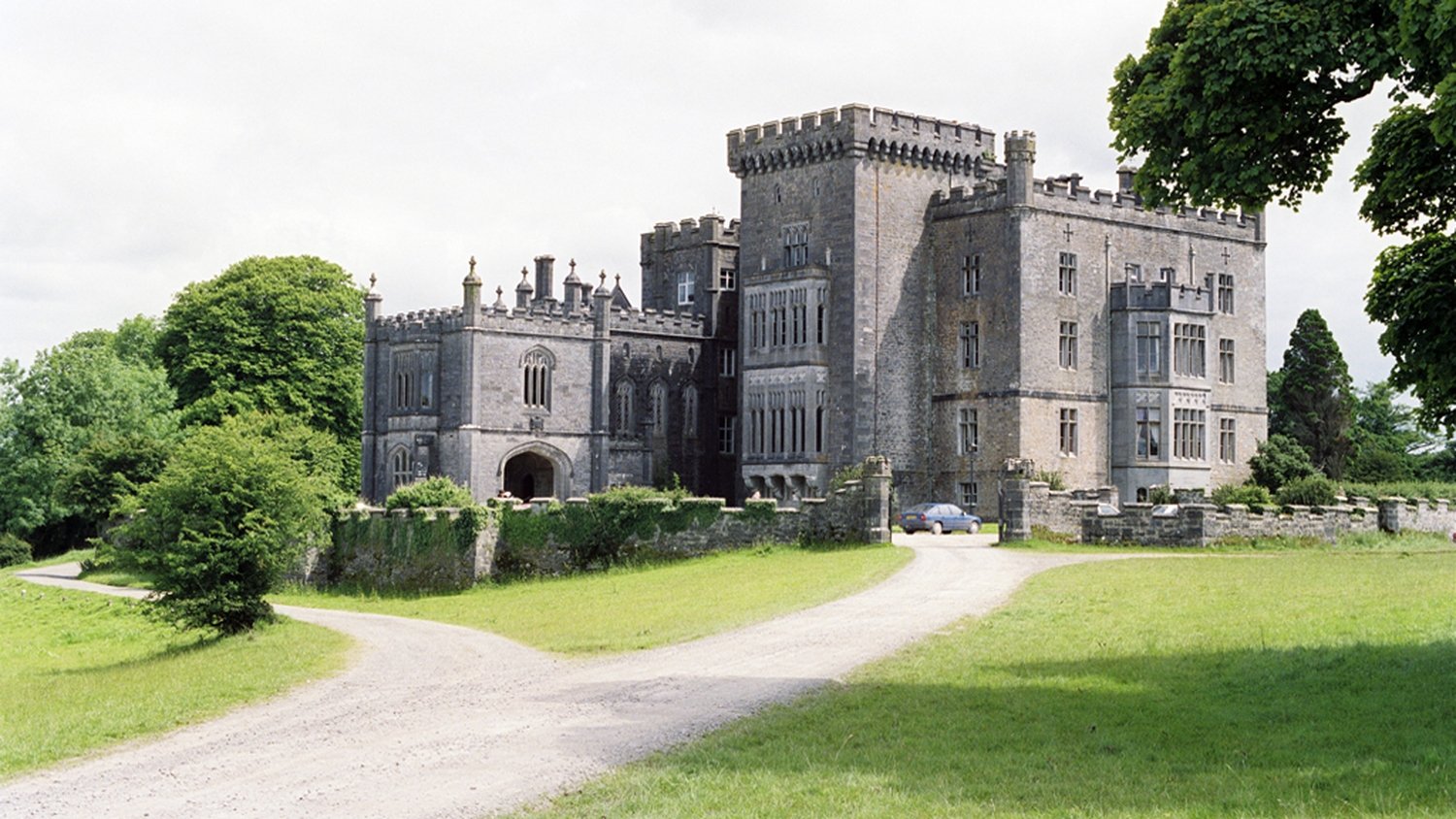 RTÉ Archives | Environment | Markree Castle Restoration