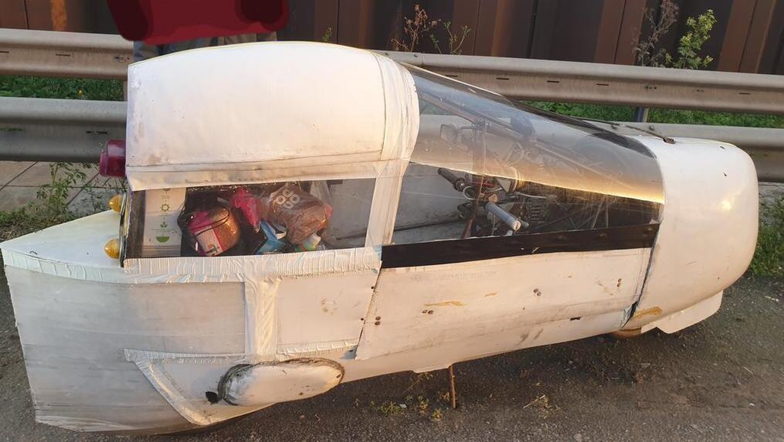 Roadworthy homemade car surprises traffic police