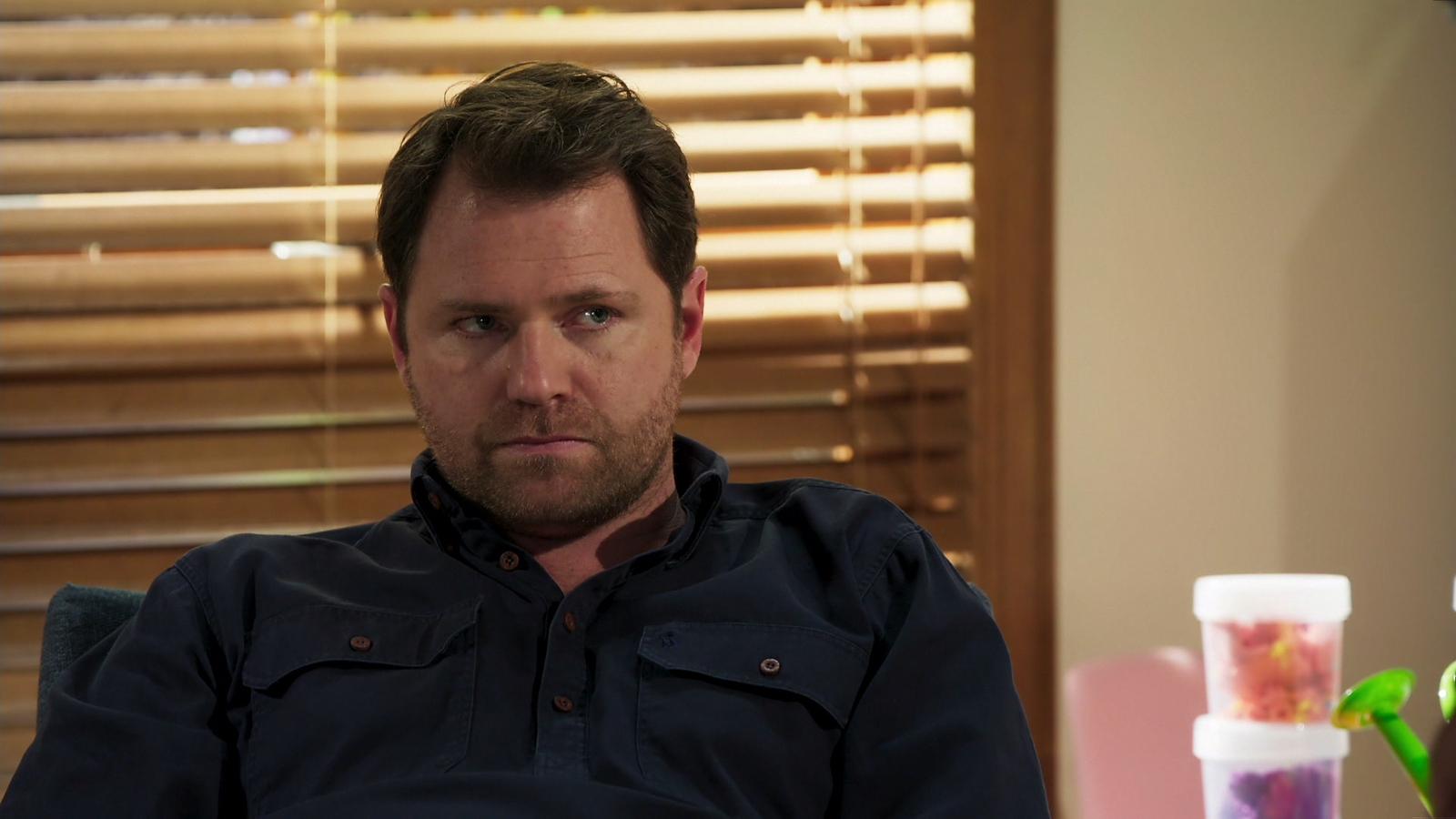 Shane snaps and lashes out on Neighbours