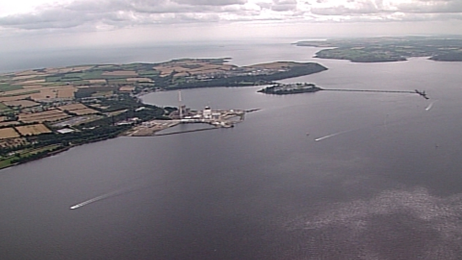 Only 16% of waterways in Ireland are clean - report