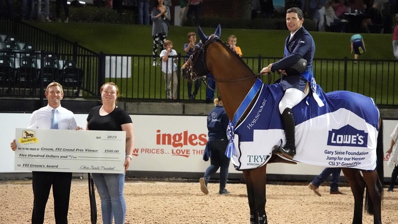 Swail lands $134,000 prize in North Carolina