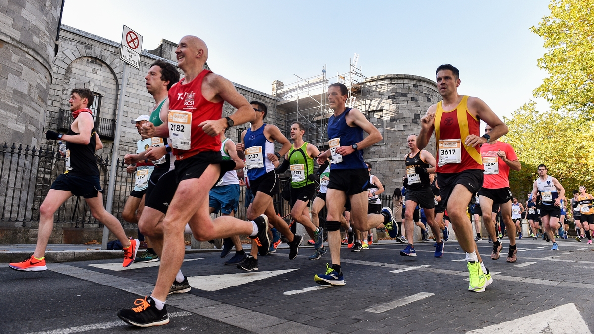 Sanctuary Runners prepare to take part in Dublin City Marathon | This ...