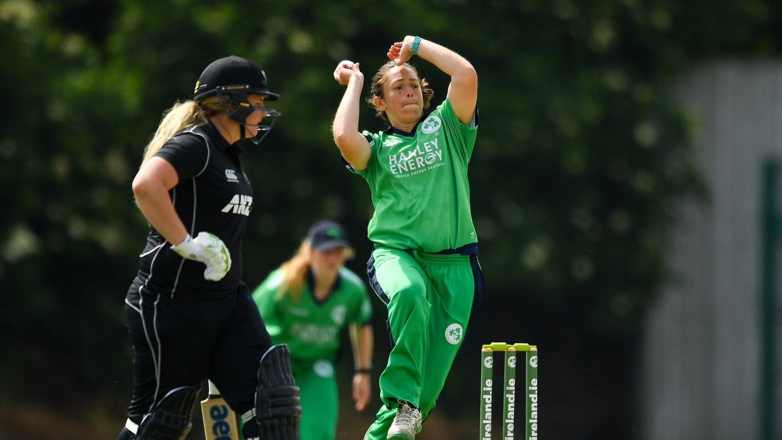 Kenealy calls time on Ireland career