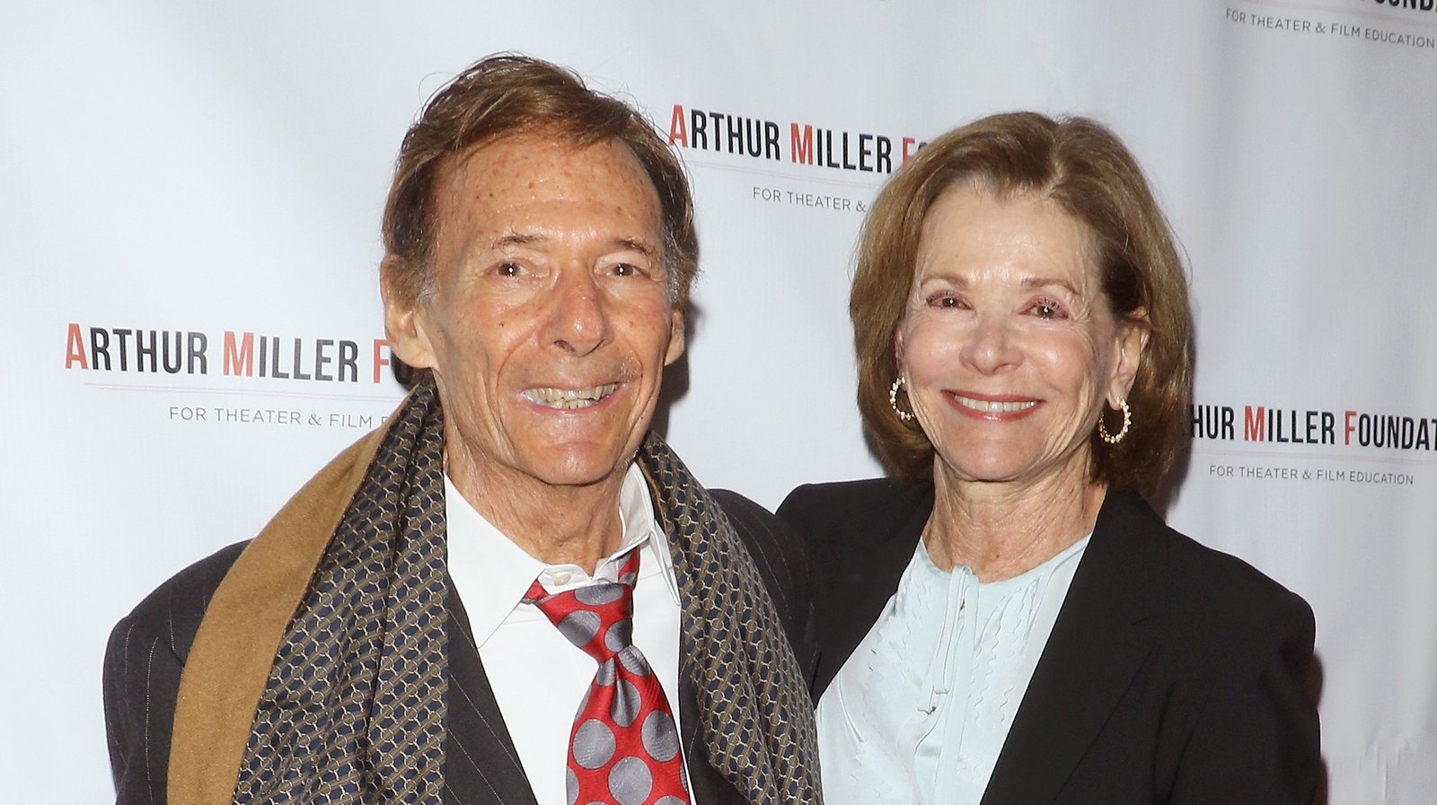 Death at 82 of Friends actor Ron Leibman