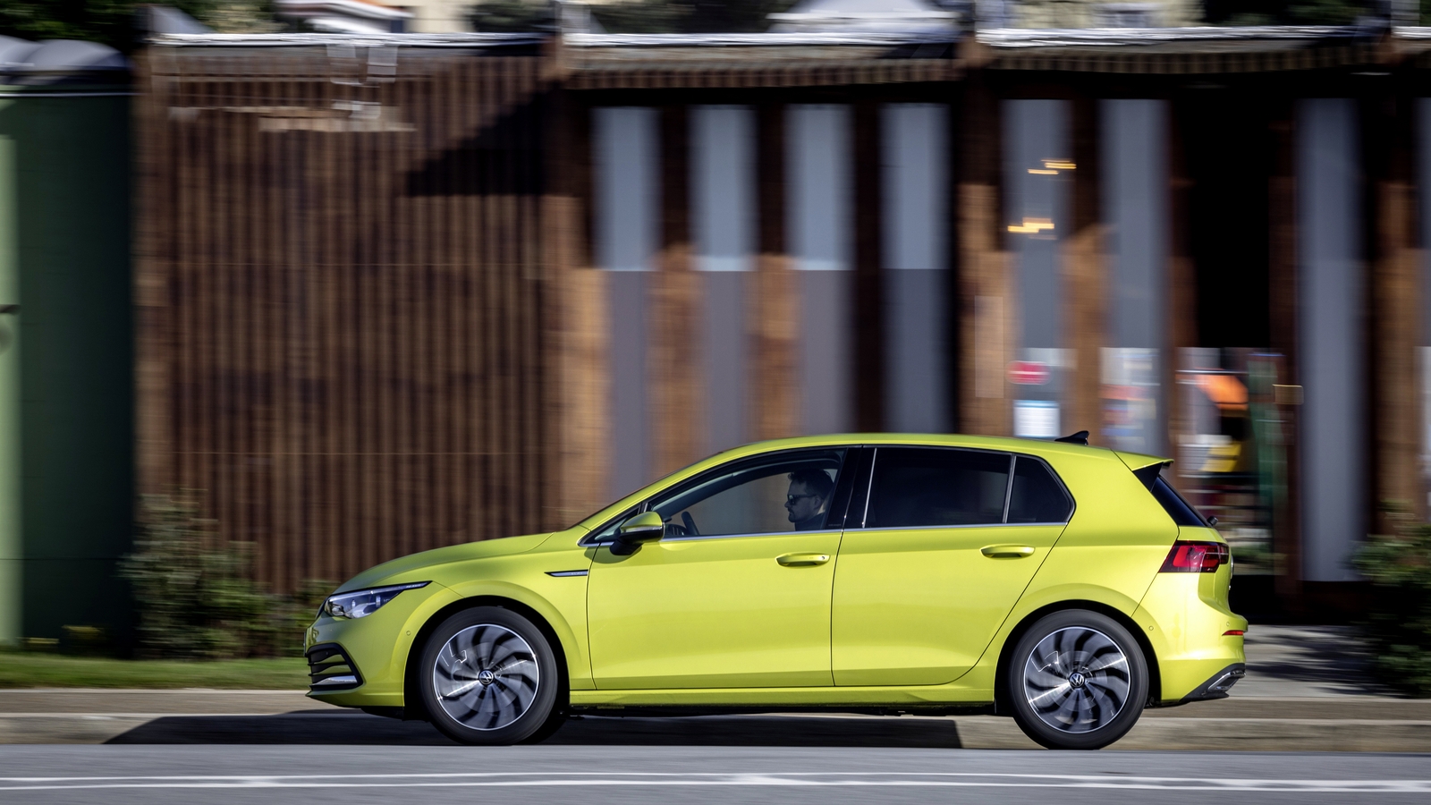 First drive in Volkswagen's new Golf.
