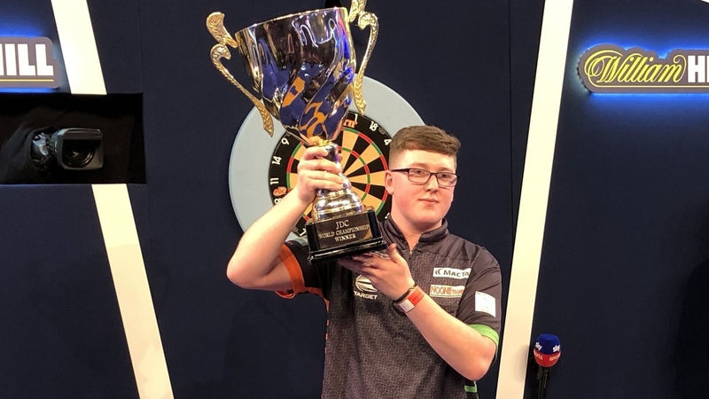 Keane Barry wins Junior World Darts Championship