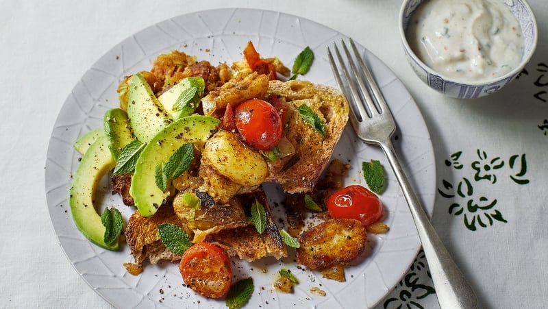 Fearne Cotton's Indian spiced potatoes and raita on toast