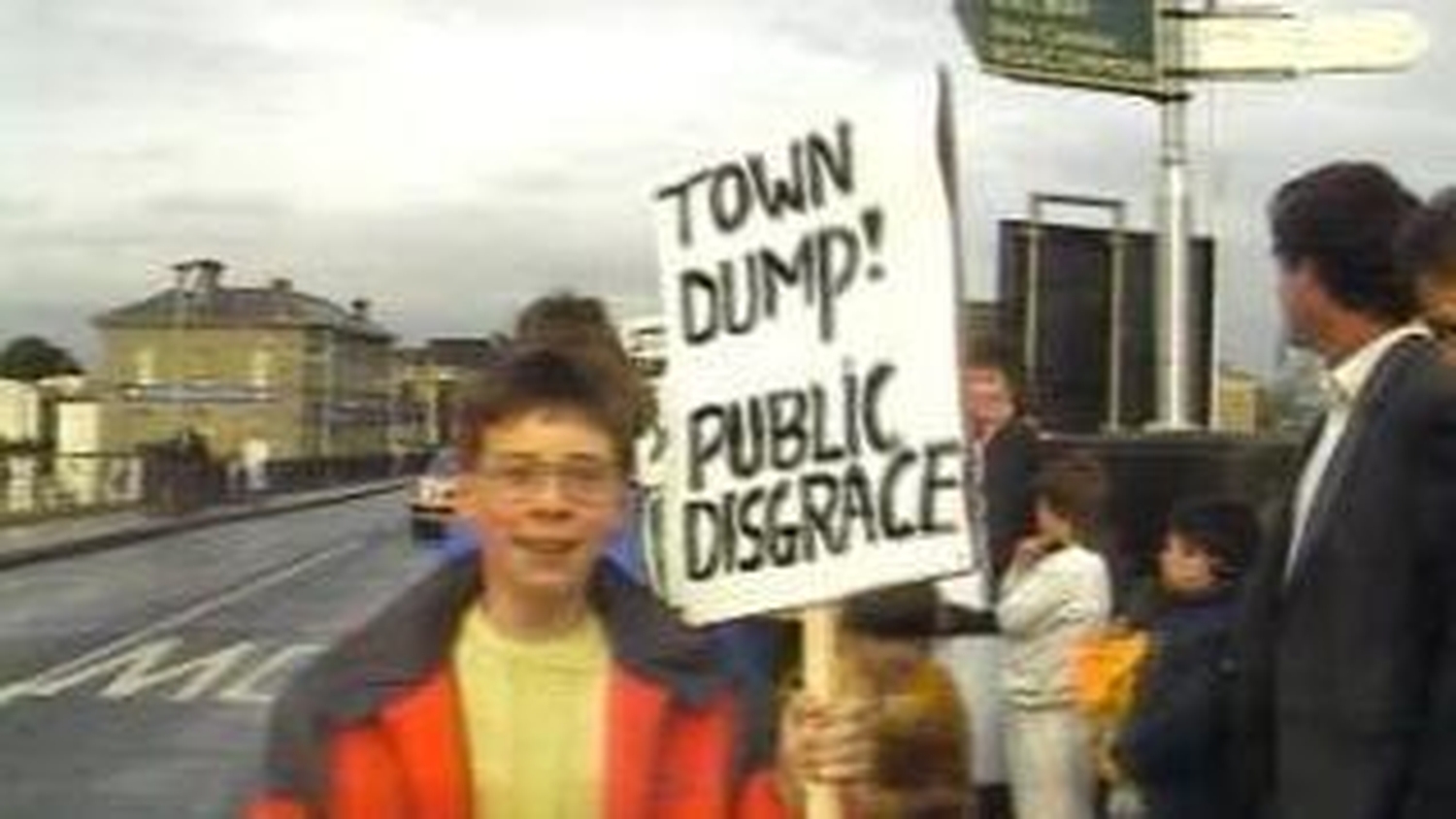 RTÉ Archives | Collections | Athlone Dump Protest