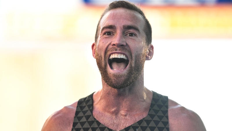 Scullion sets brilliant London Marathon time