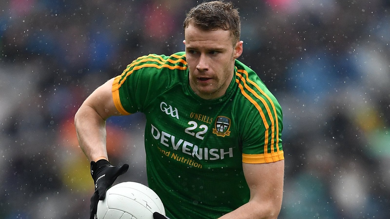 Team news: Forward Dardis starts in goal for Meath
