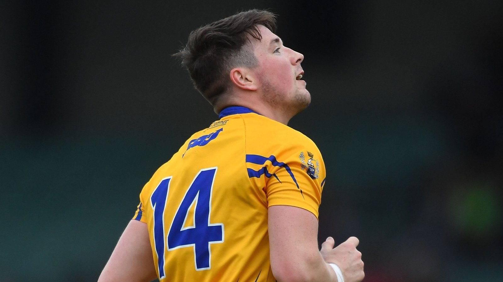 Clare get off the mark with victory over Kildare