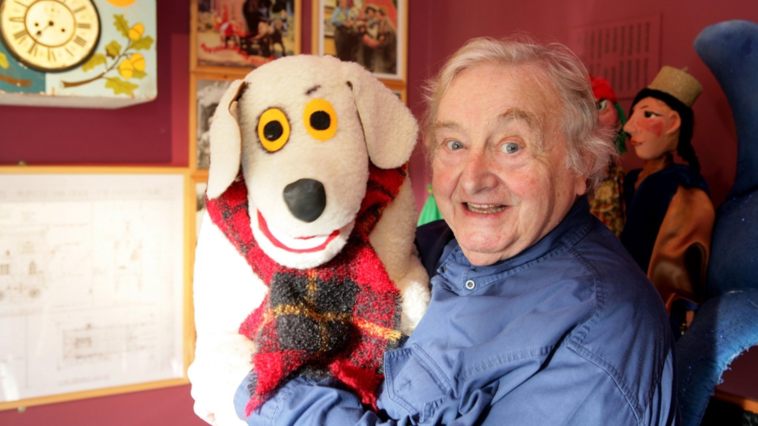 RTÉ Archives | Entertainment | Puppeteer Eugene Lambert