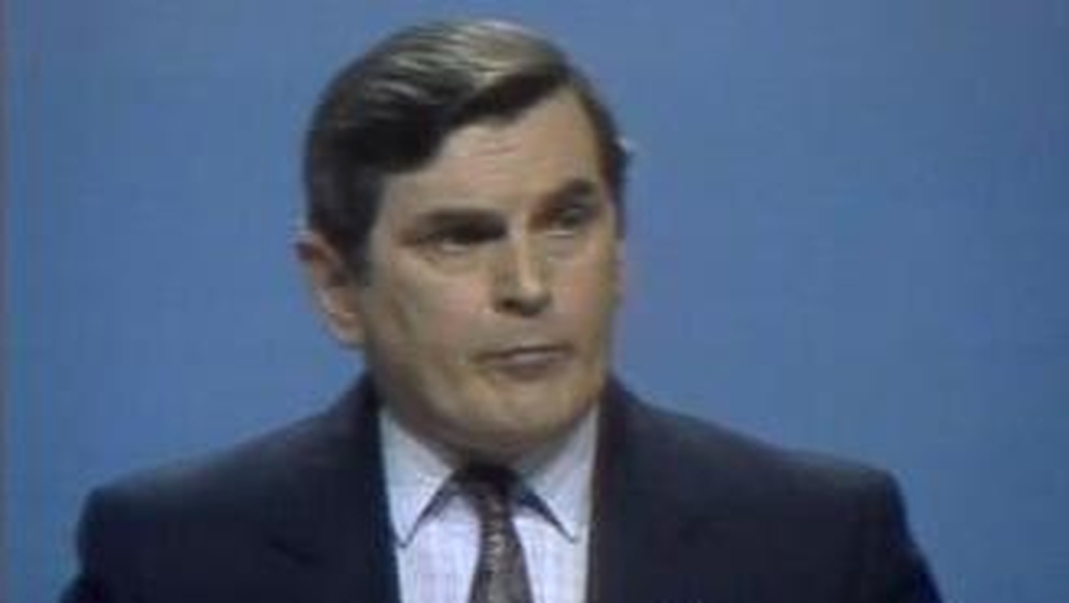 RTÉ Archives | Collections | FF Árd Fheis: Ray MacSharry On Emigration