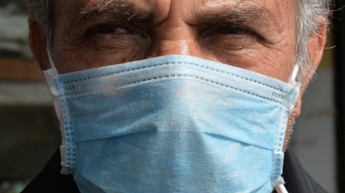 NPHET to consider guidance on wearing face masks | Morning Ireland ...