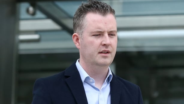 Suspended sentence for garda who struck RTÉ cameraman