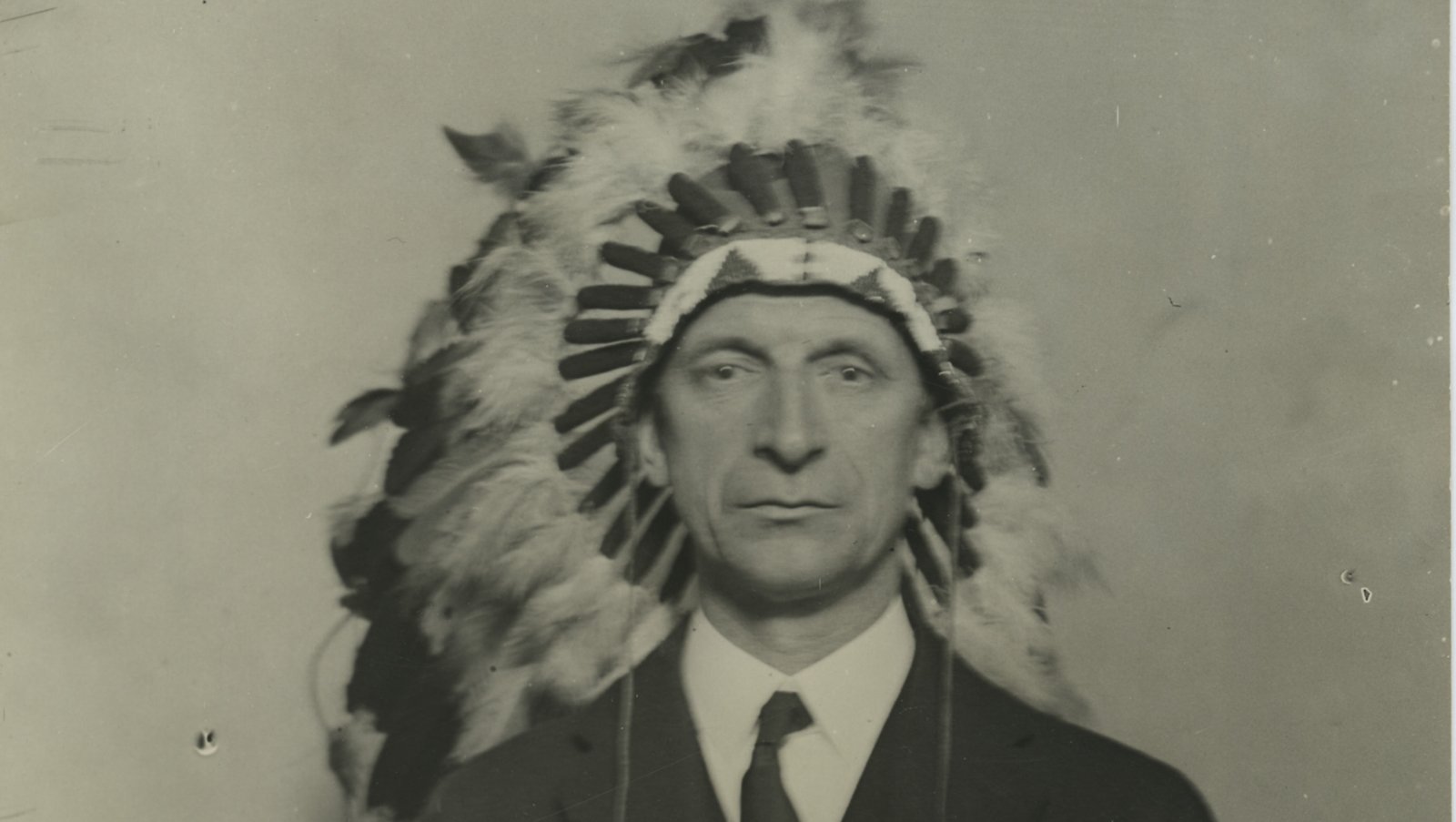 De Valera in America