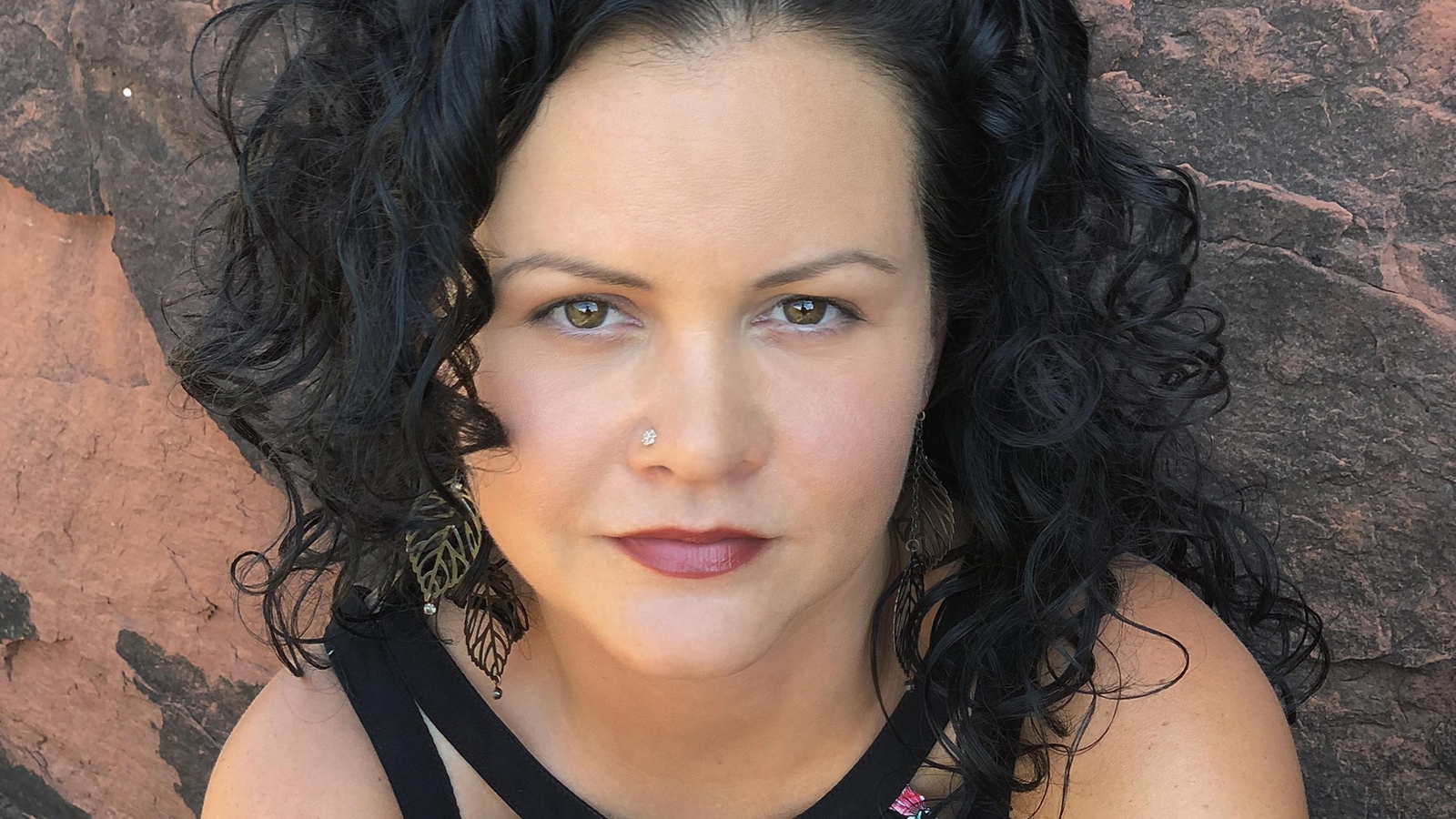 Shelf Analysis: Jeanine Cummins talks to Rick O'Shea