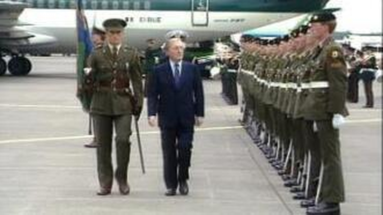 RTÉ Archives | Collections | Taoiseach Departs For State Visit