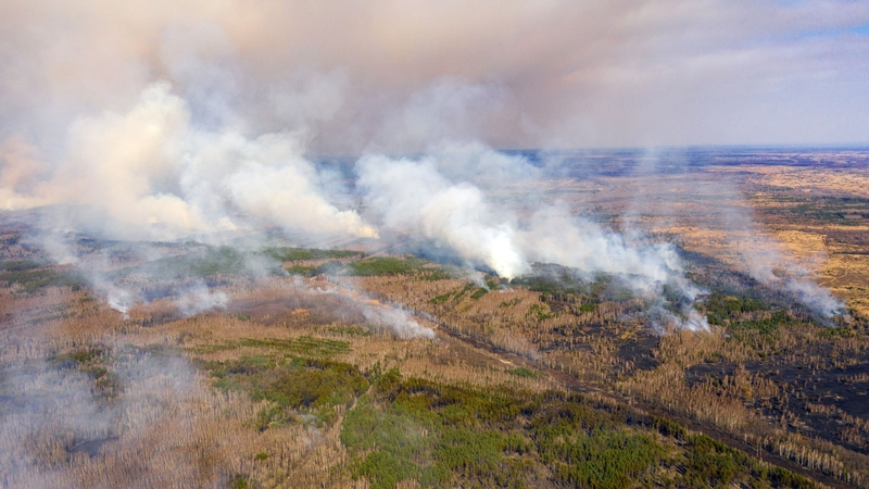 Firefighters struggle to control fires near Chernobyl
