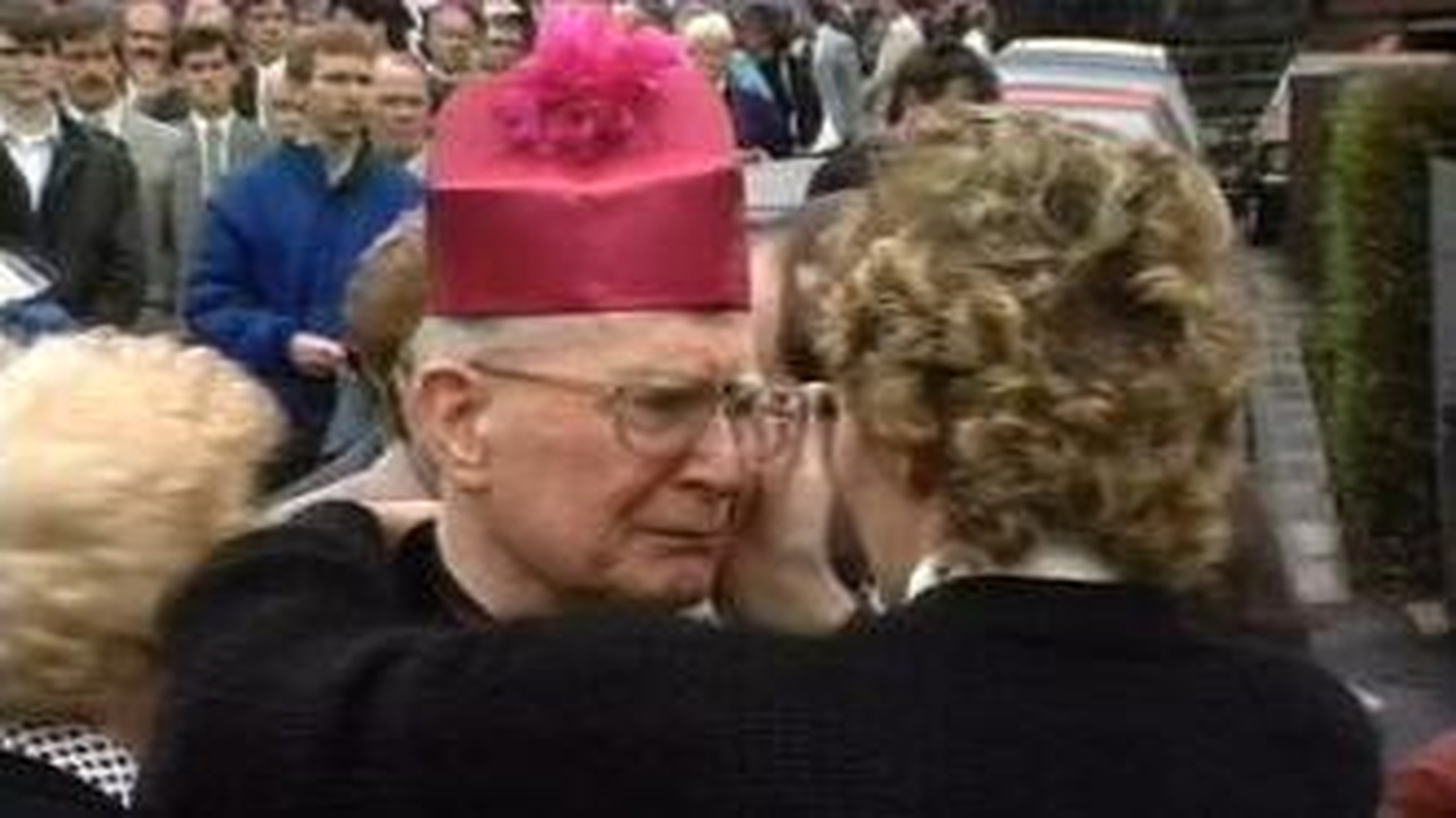 RTÉ Archives | Collections | Funeral Of Peter Dolan