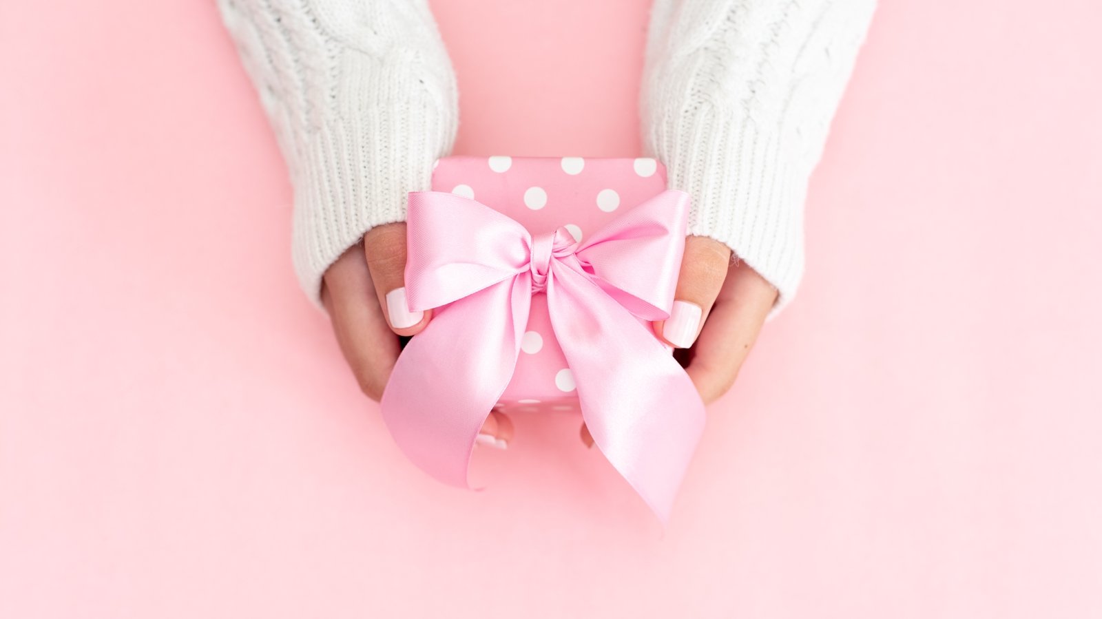 How the beauty industry is giving back in 2020