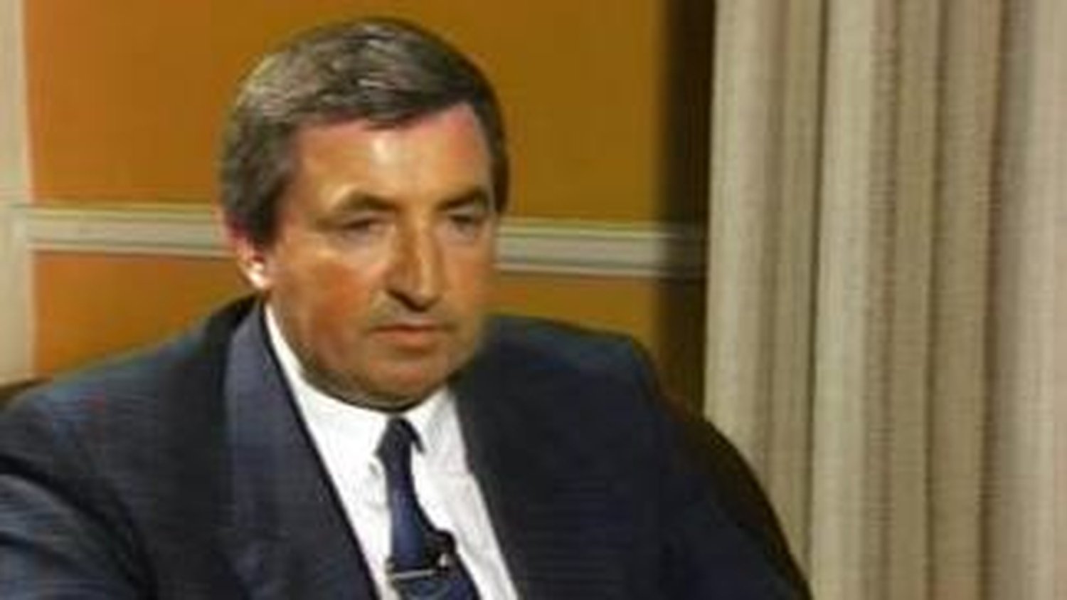 RTÉ Archives | Collections | Rod Licence Row